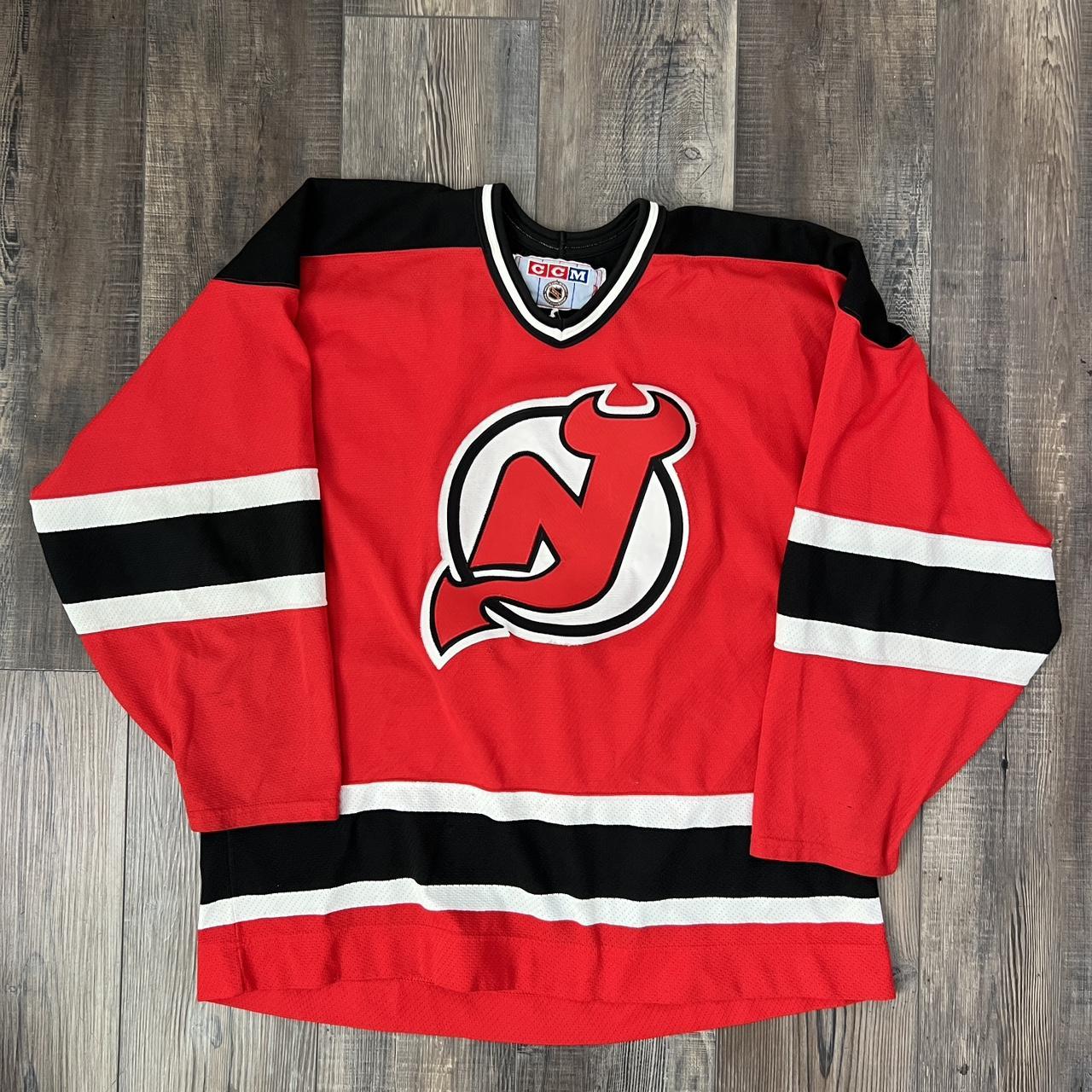 New Jersey Devils Hockey jersey size XL - Depop