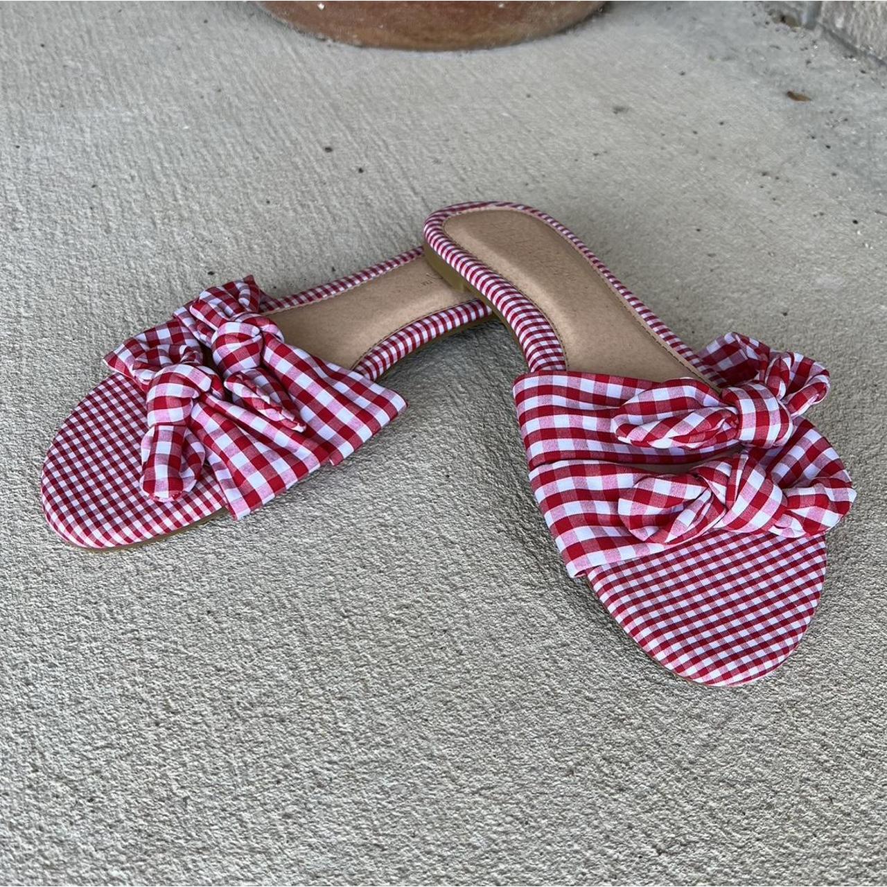 🍒💣 Pinup inspired gingham slipper style flats. They... - Depop