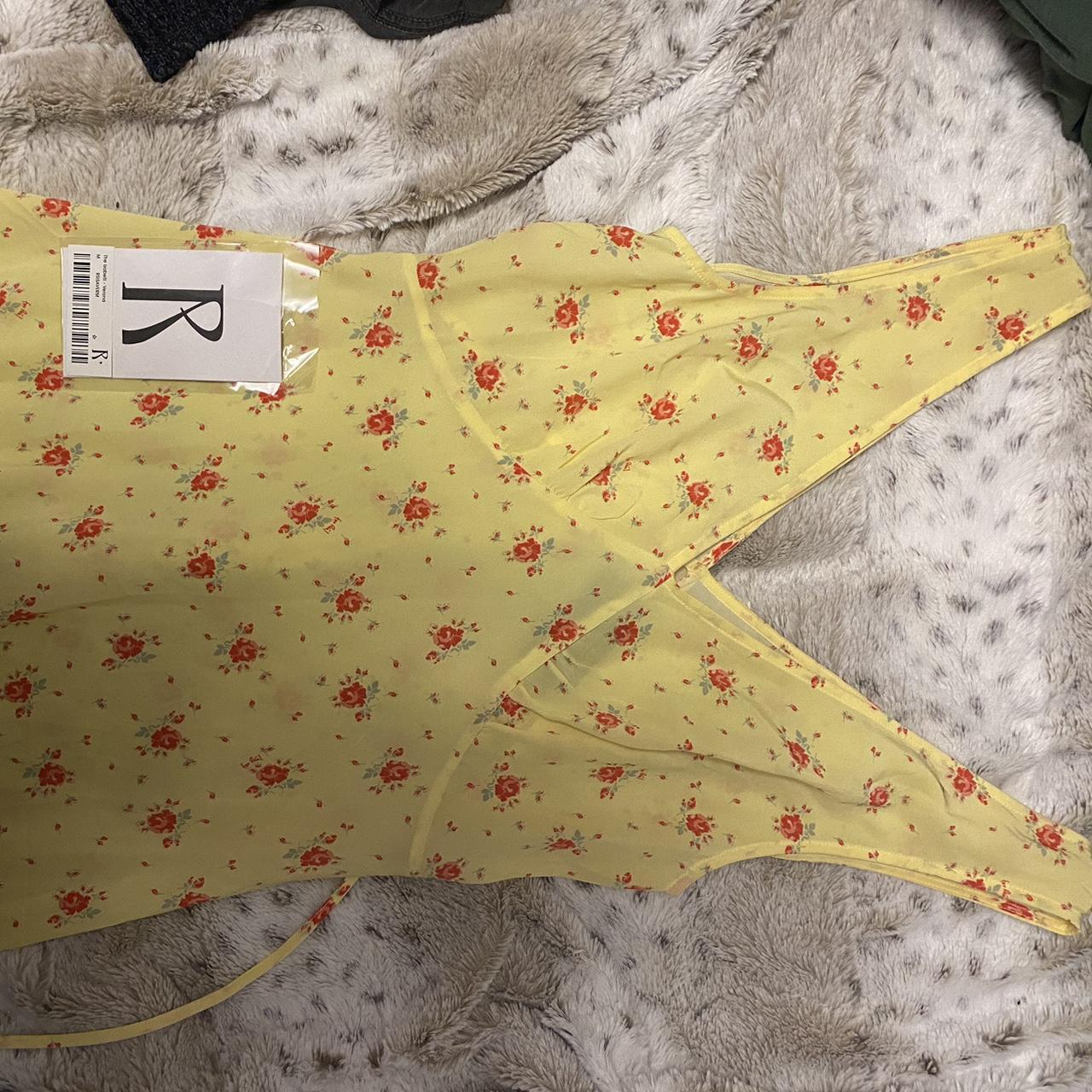 realisation par Isabelli dress in Verona size M runs... - Depop