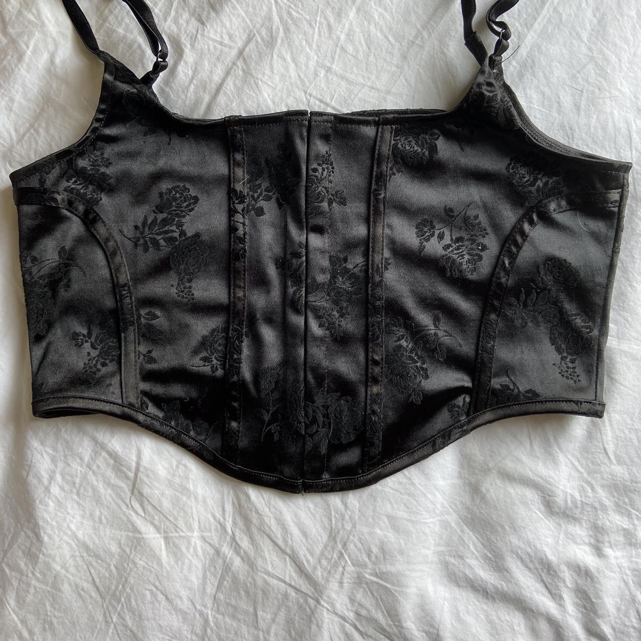 MOTEL Ello corset top Black rose -motel rocks Size... - Depop
