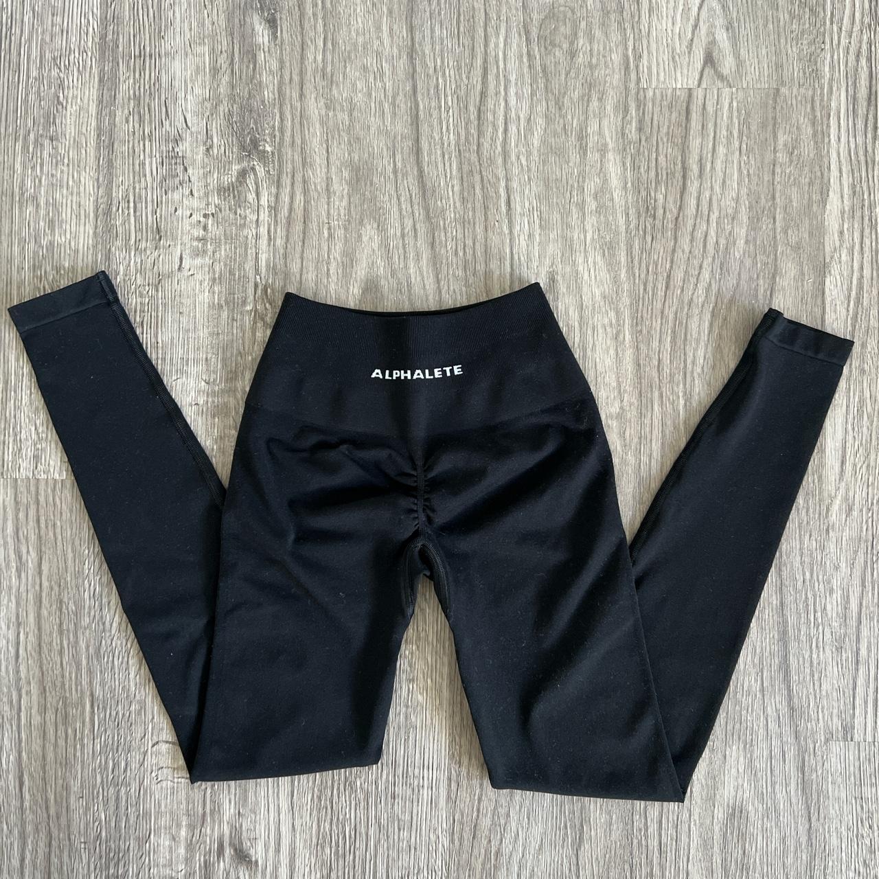 Alphalete Women's Black Leggings | Depop