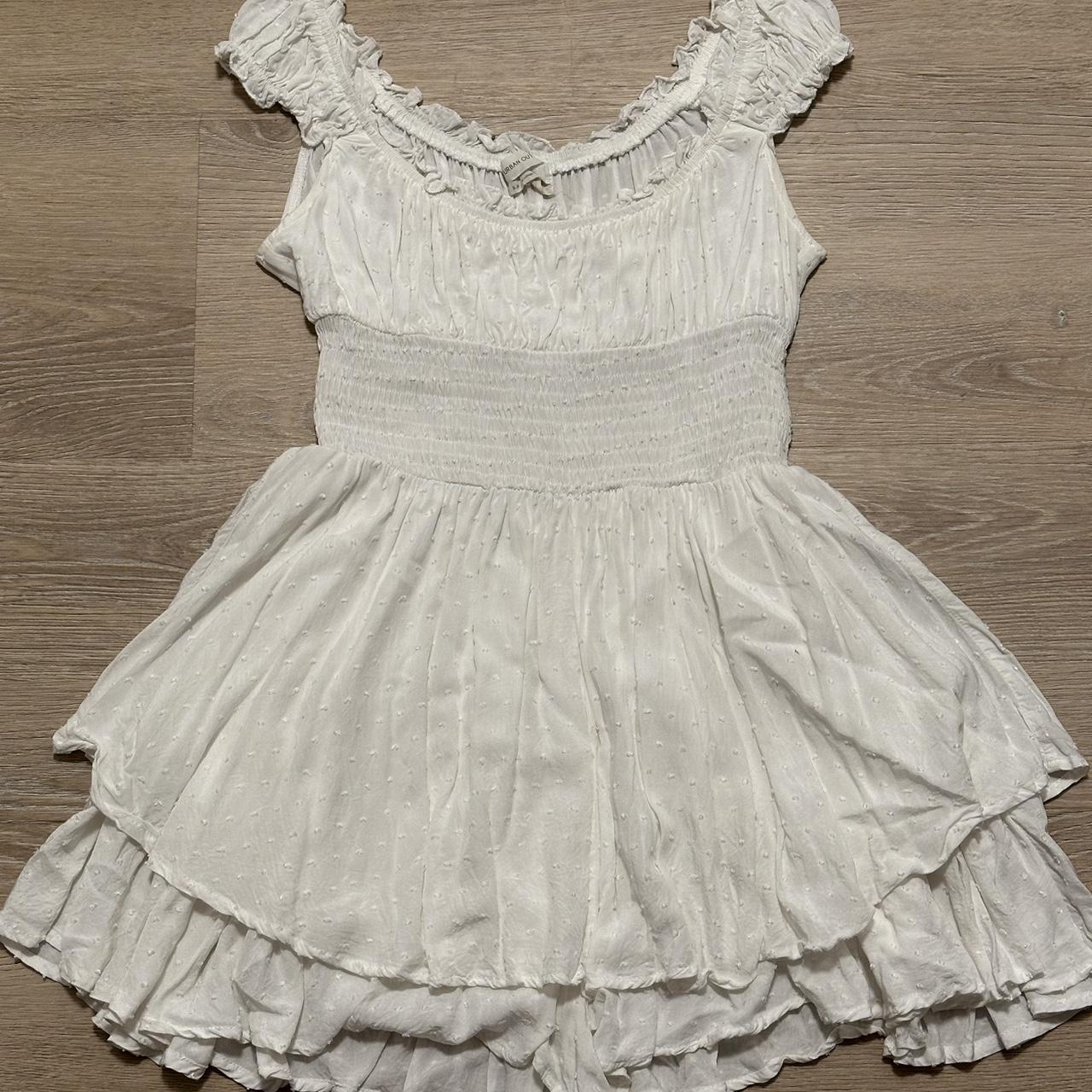 Urban Outfitters white flowy romper 🤍 - Depop