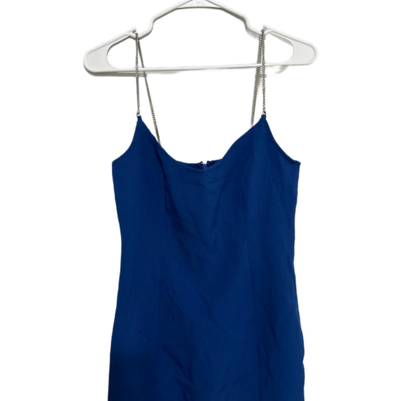 MISGUIDED blue dress with chain - Depop