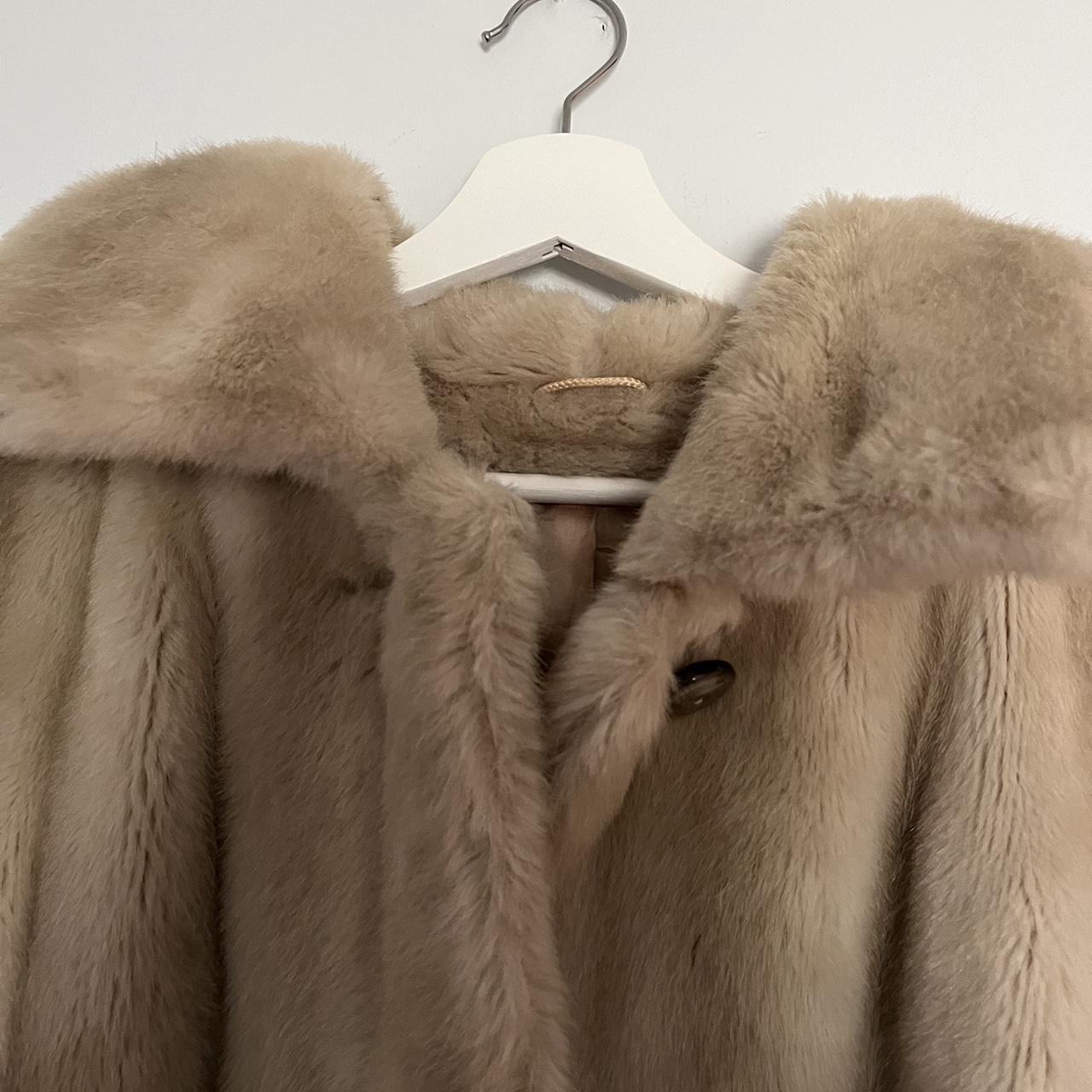 The nicest vintage Astraka beige faux fur coat size... - Depop
