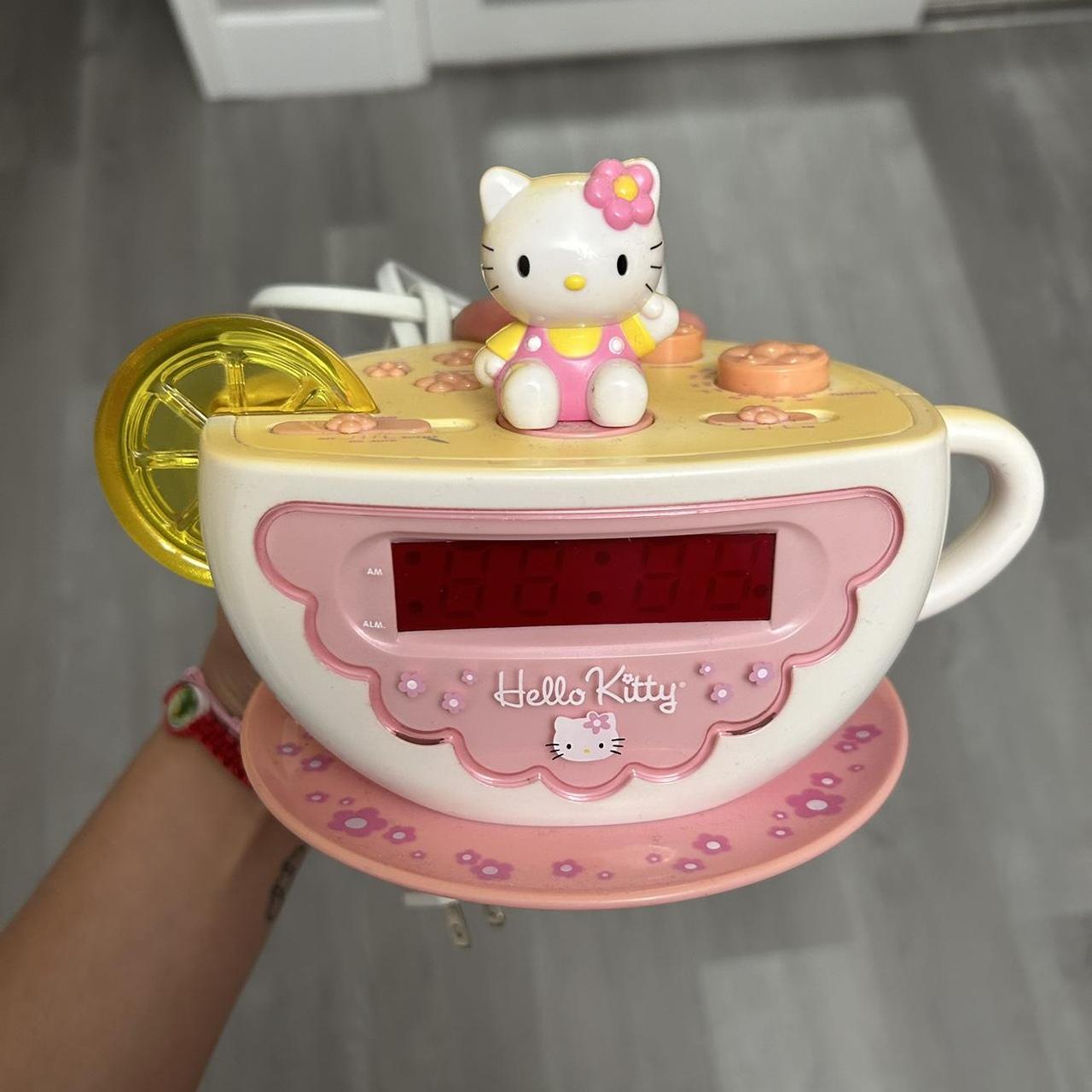 hello kitty vintage teacup with clock with radio and... - Depop