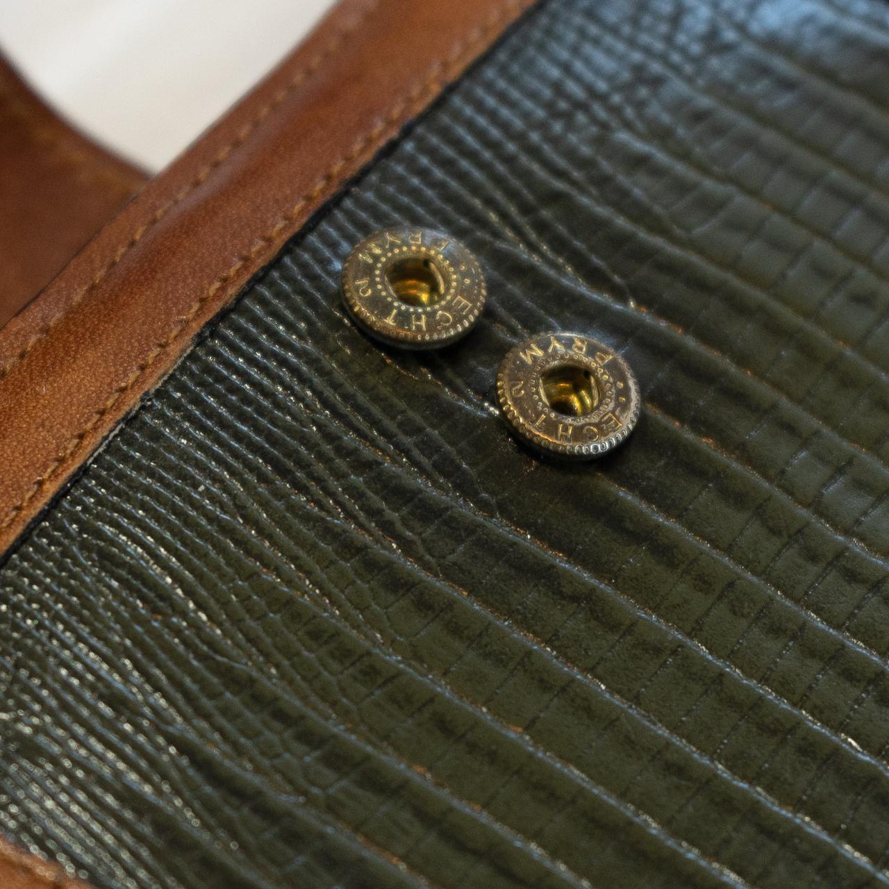 Echt prym vintage leather wallet, green and tan - Depop