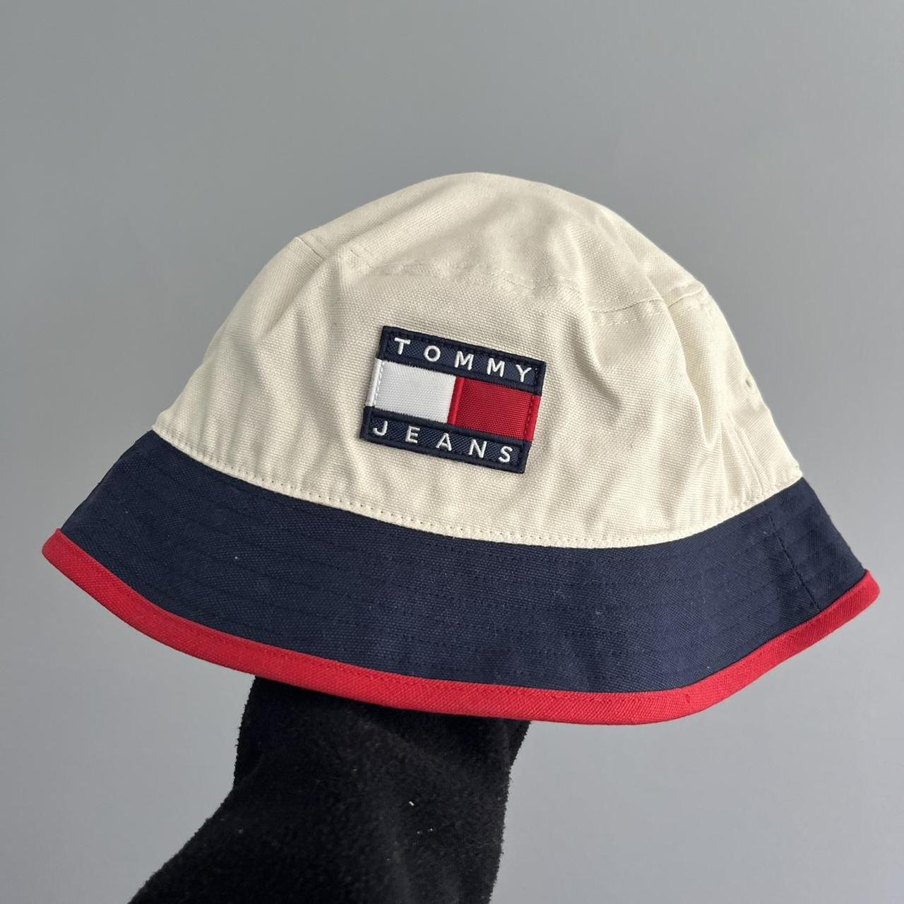 Vintage Tommy Hilfiger bucket hat - Depop