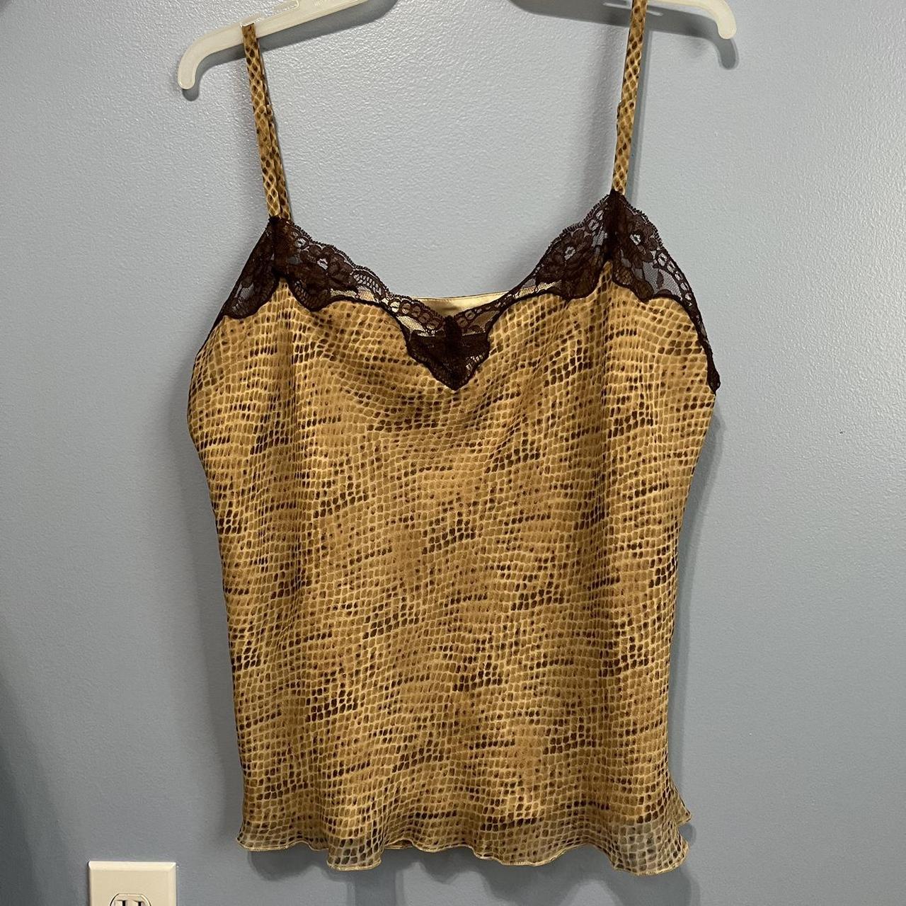 Cable & Gauge Women's Vest | Depop