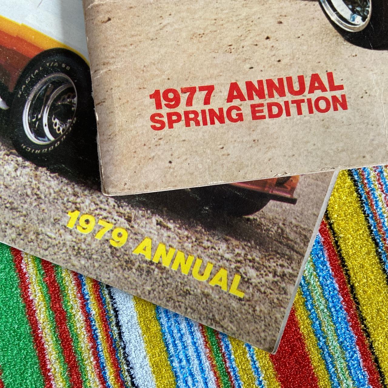 SET OF 2 VINTAGE 70s HOT ROD MAGAZINES True... - Depop