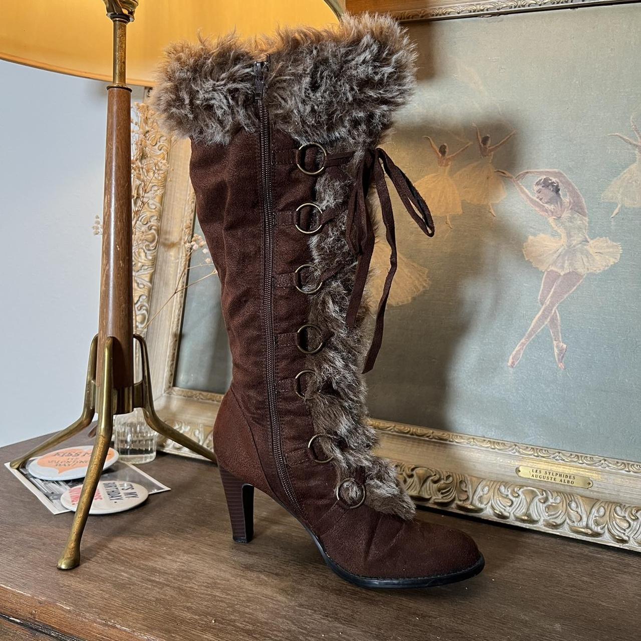 Y2K Early 2000s Brown Heel Faux Fur Trim Snooki Gold... - Depop