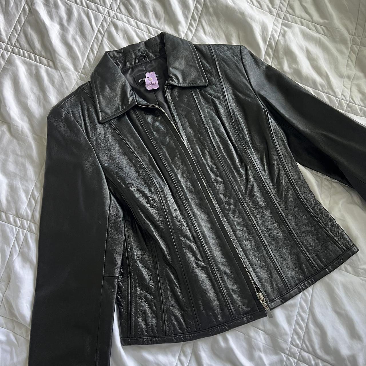 Gorgeous vintage black mods international leather... - Depop