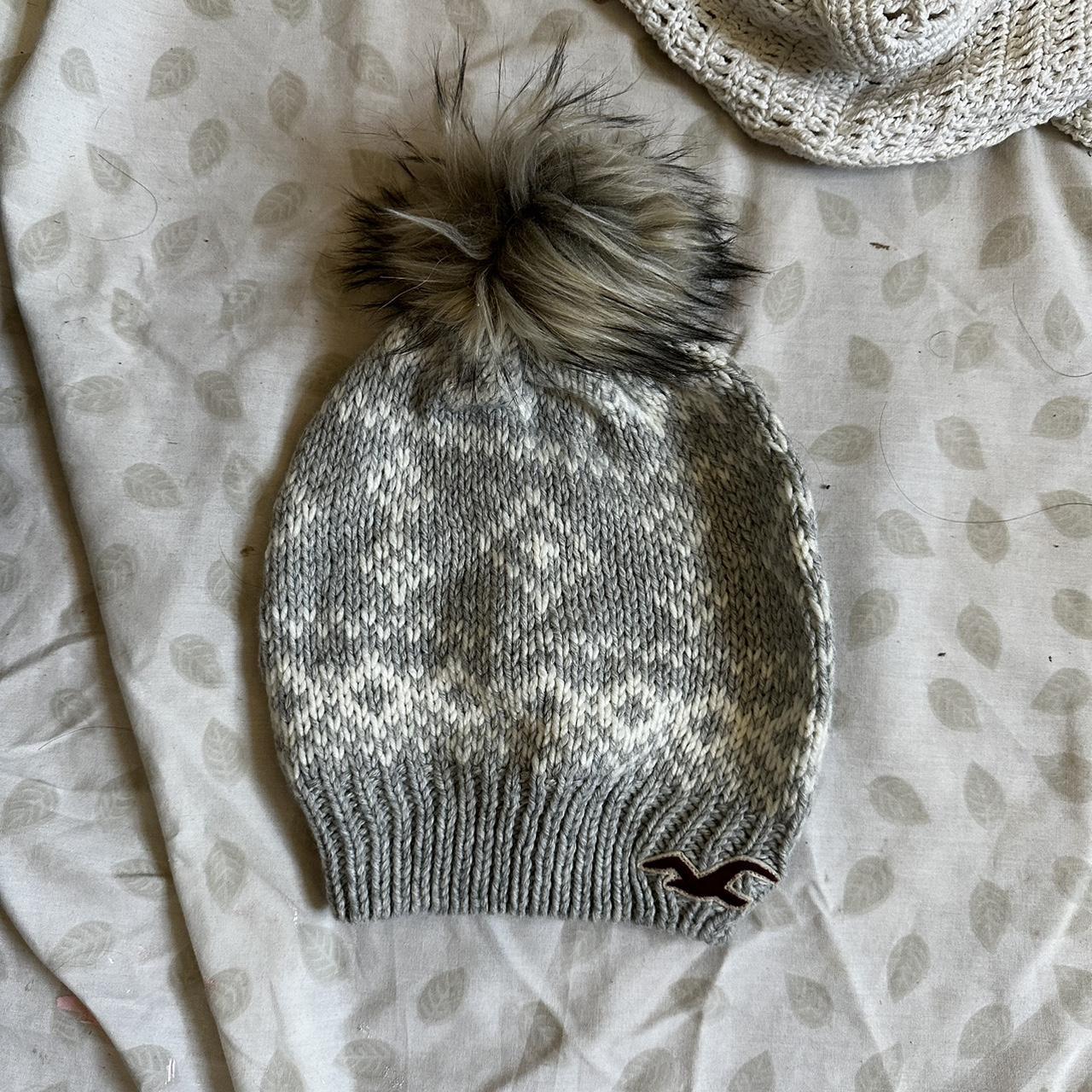 HOLLISTER BEANIE HAT WORN MAYBE flimpsy ONCE