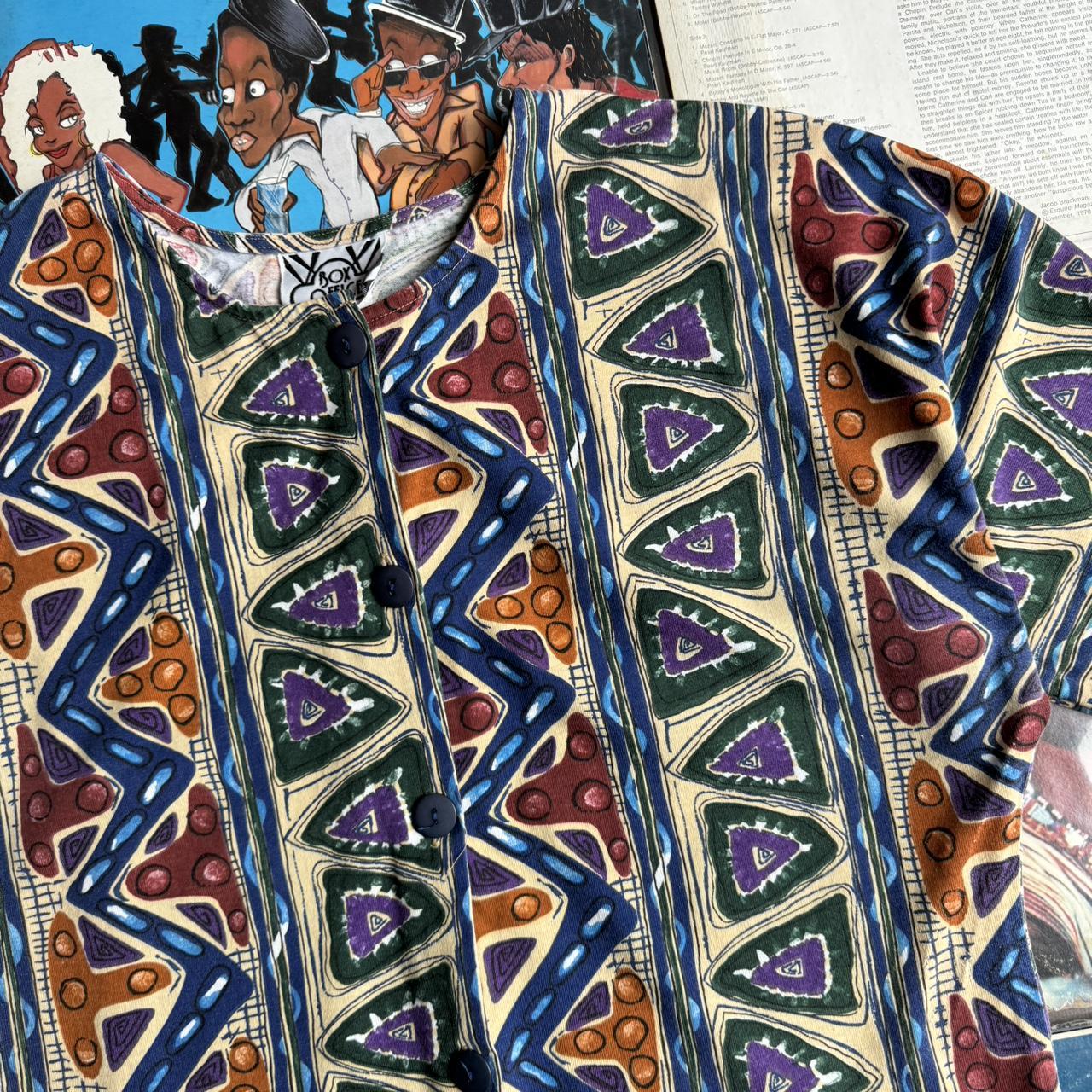 Vintage Caribbean/African Pattern Shirt Approx.... - Depop
