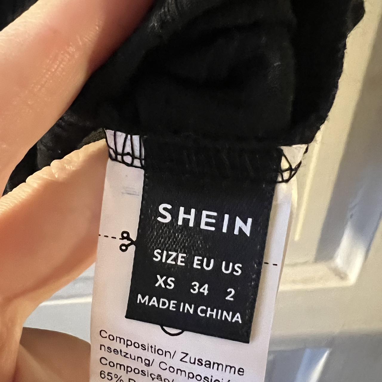 Cute little black shein top never worn size... - Depop