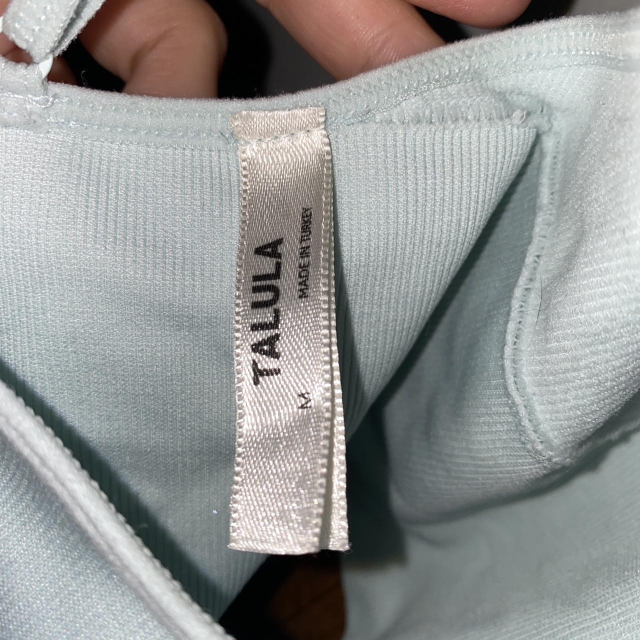 size M aritzia lounge bra worn once adjustable straps - Depop