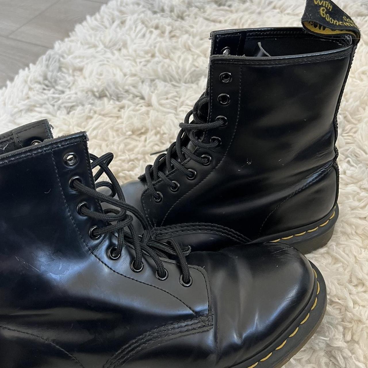 Doc Marten 1460 Smooth Leather Lace Up Boots 41 EU... - Depop