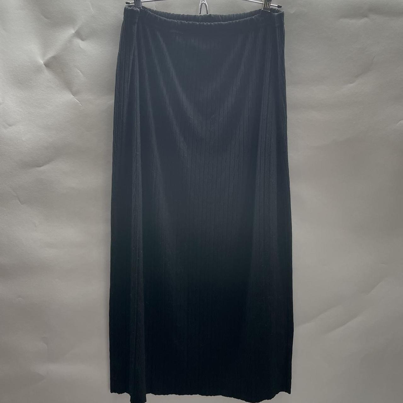 Long Black Patterned Skirt. Elastic waist. Size:... - Depop