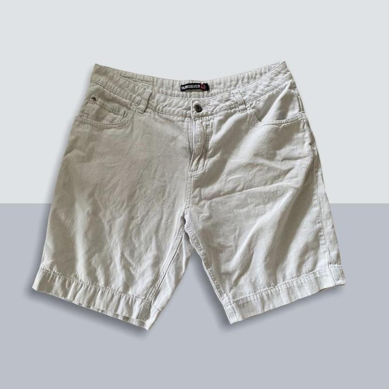 Women's Cream Shorts | Depop