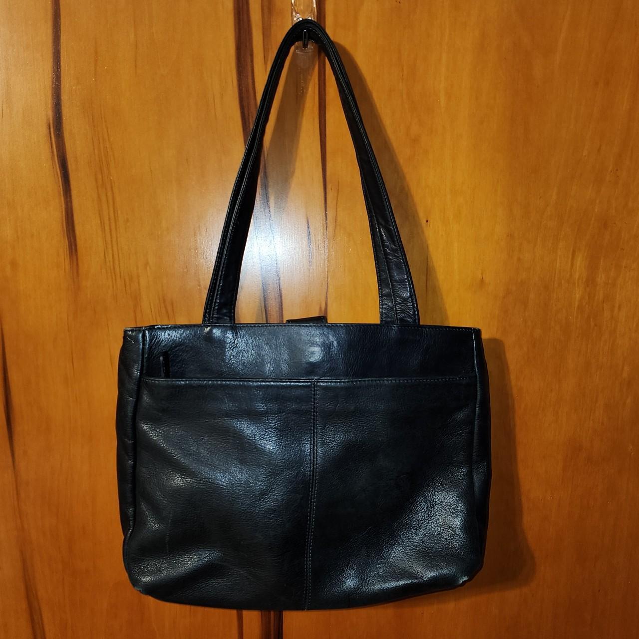 Boulder Ridge genuine black leather purse Has 7... - Depop