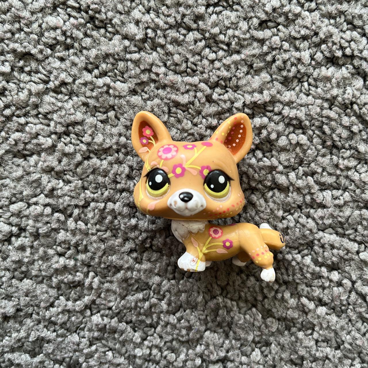 Lps #1851 Corgi Authentic and in decent condition... - Depop