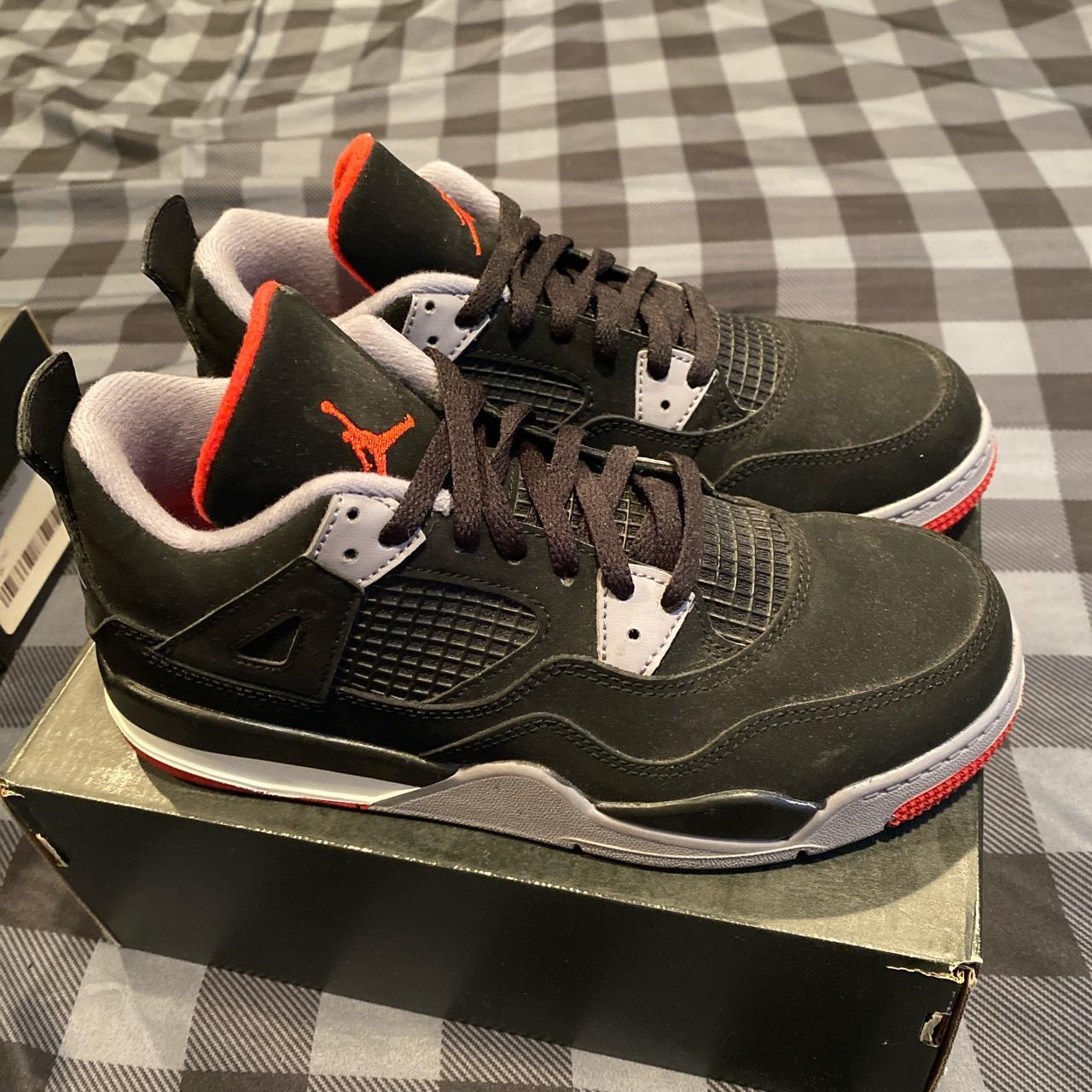 Bred 4s with OG box Used once Size 3y - Depop