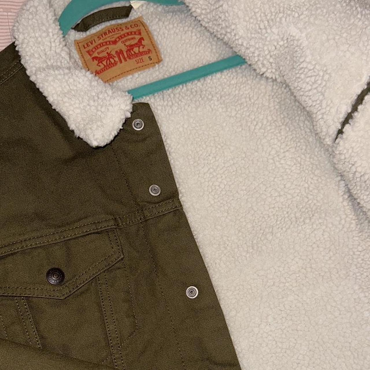 Men’s Levi’s TYPE III SHERPA TRUCKER JACKET In a... - Depop