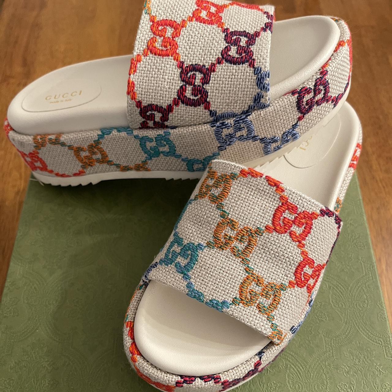 Gucci Wmn’s Multicolor Platform Slide Sandal. Size... - Depop