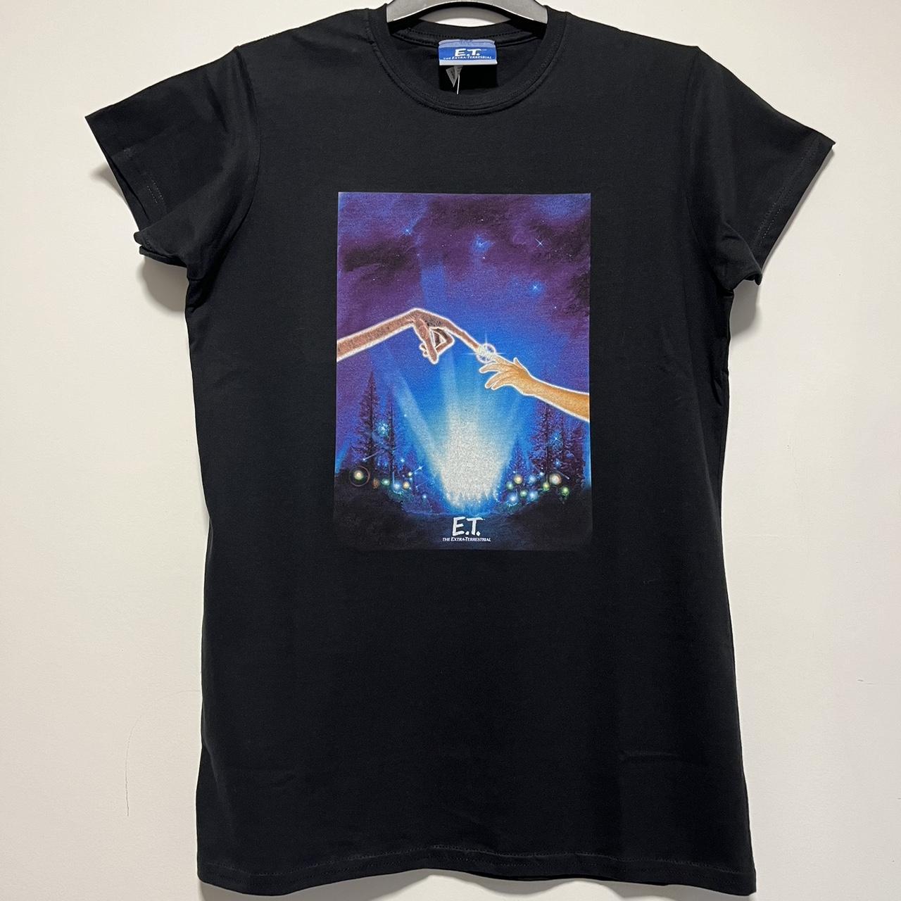 ET The Extra Terrestrial T-Shirt. Size 12 - see... - Depop