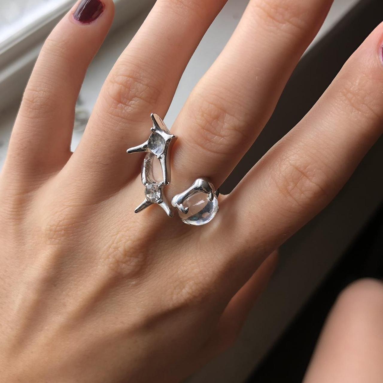 Acubi star ring - Depop