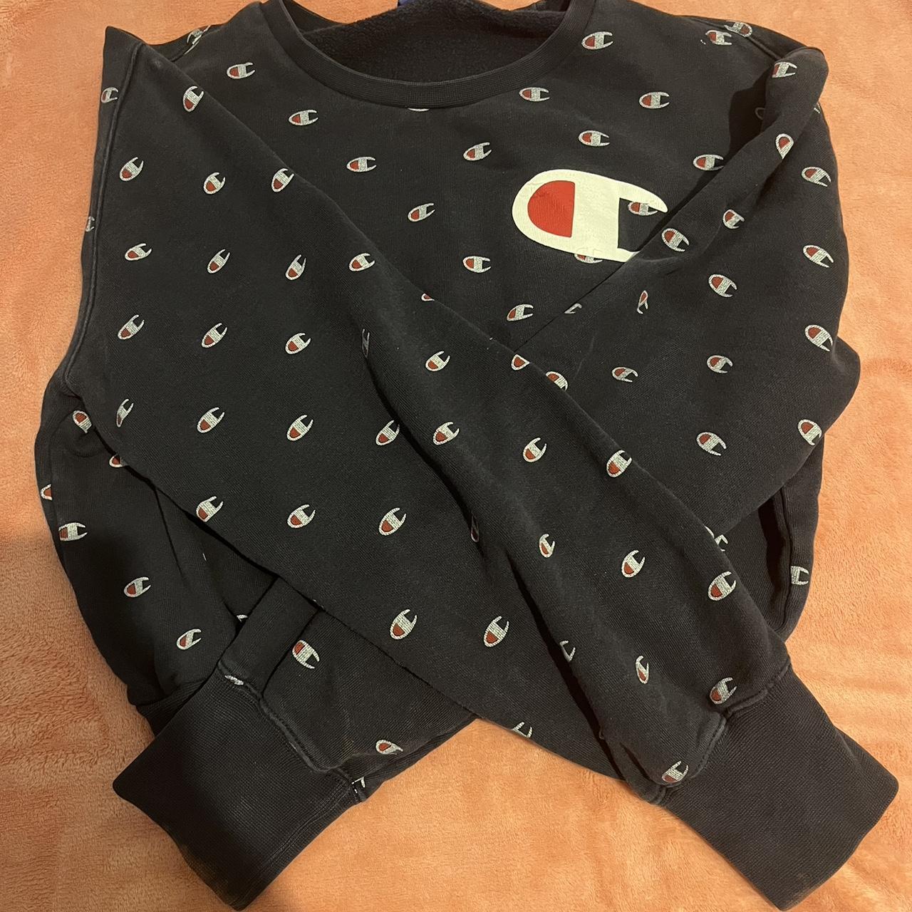 Champion cropped jumper Champion L Message for... - Depop