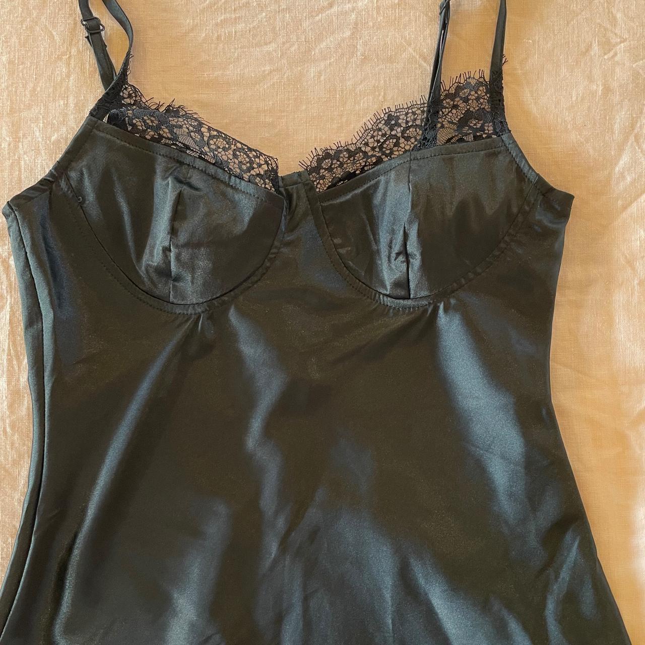 Black lace singlet top From universal store size XS/6 - Depop
