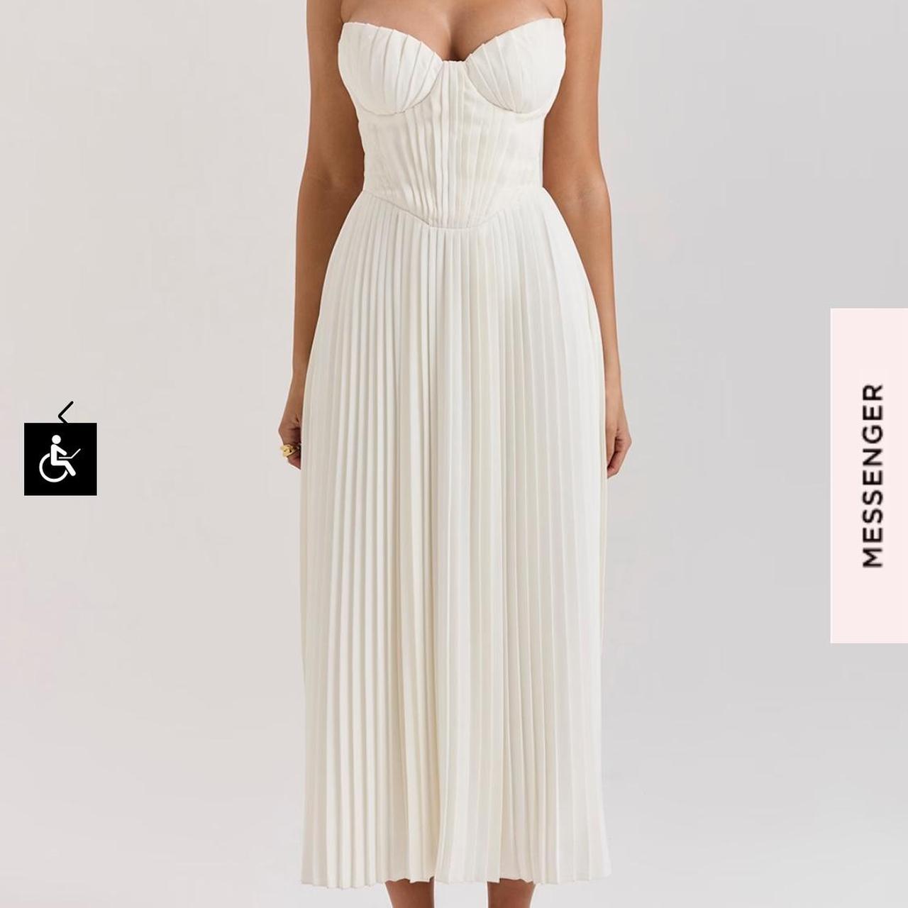 House of CB AMORATA dress Size medium Worn once /... - Depop