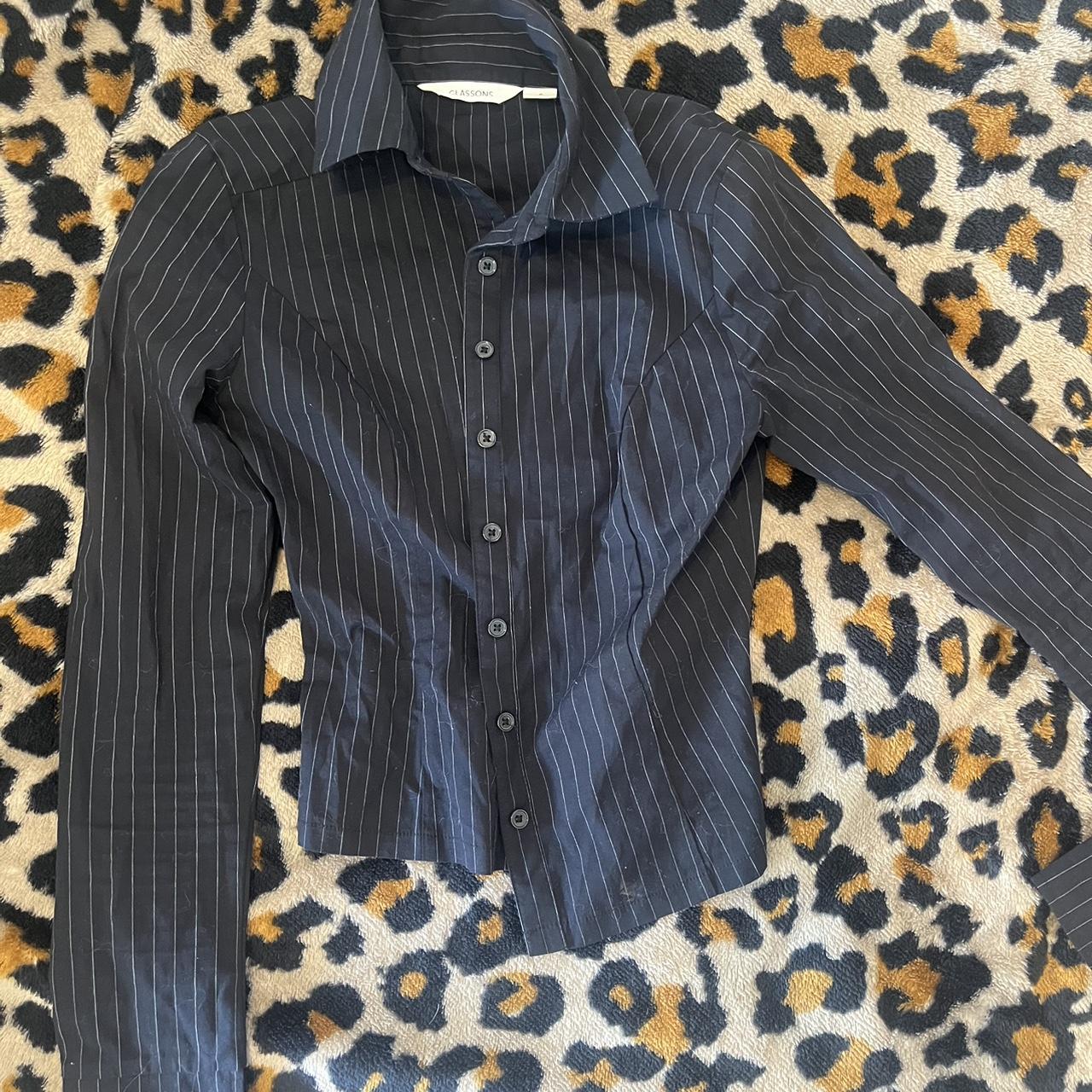 glassons shirt, rlly nice fit - Depop