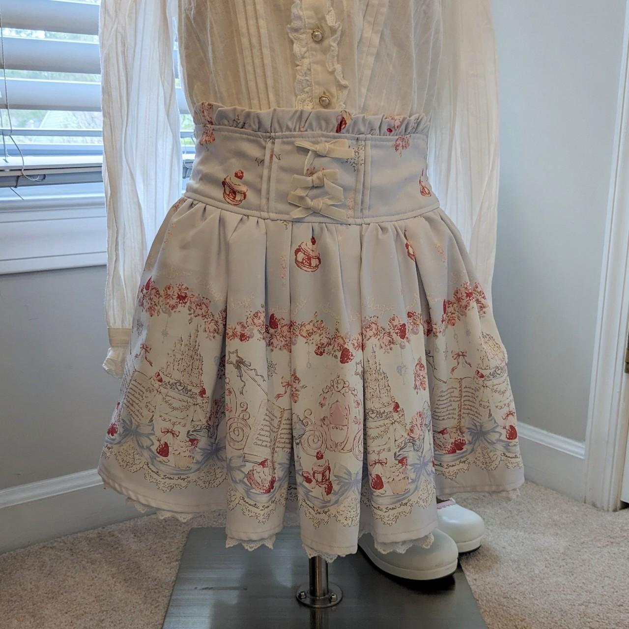 Authentic liz lisa Cinderella macaroon / macaron... - Depop