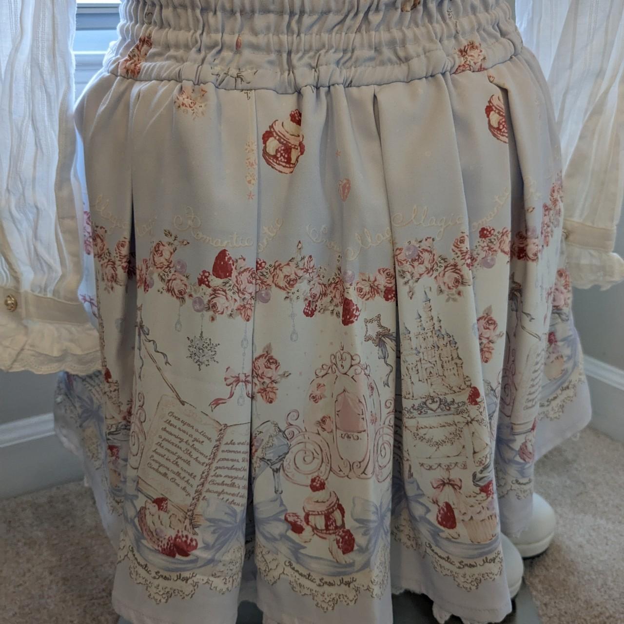 Authentic liz lisa Cinderella macaroon / macaron... - Depop