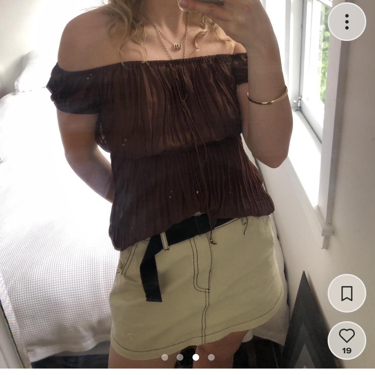 Repop: The cutest vintage off the shoulder which can... - Depop