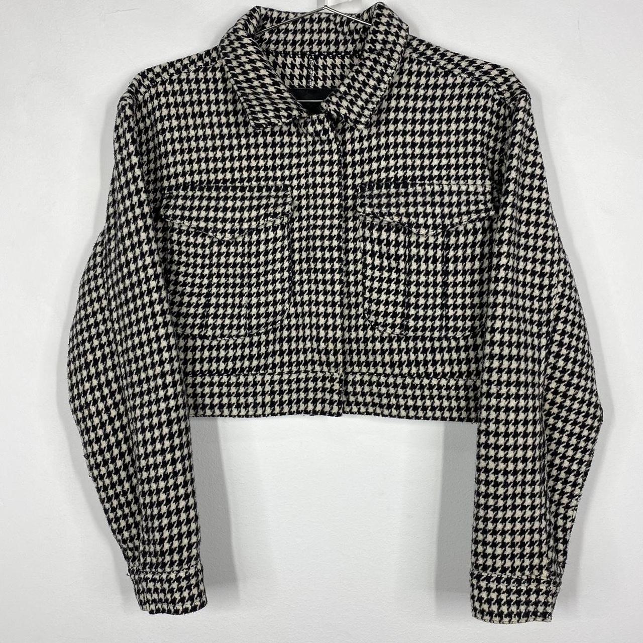 Y2K cropped houndstooth print button-up jacket... - Depop
