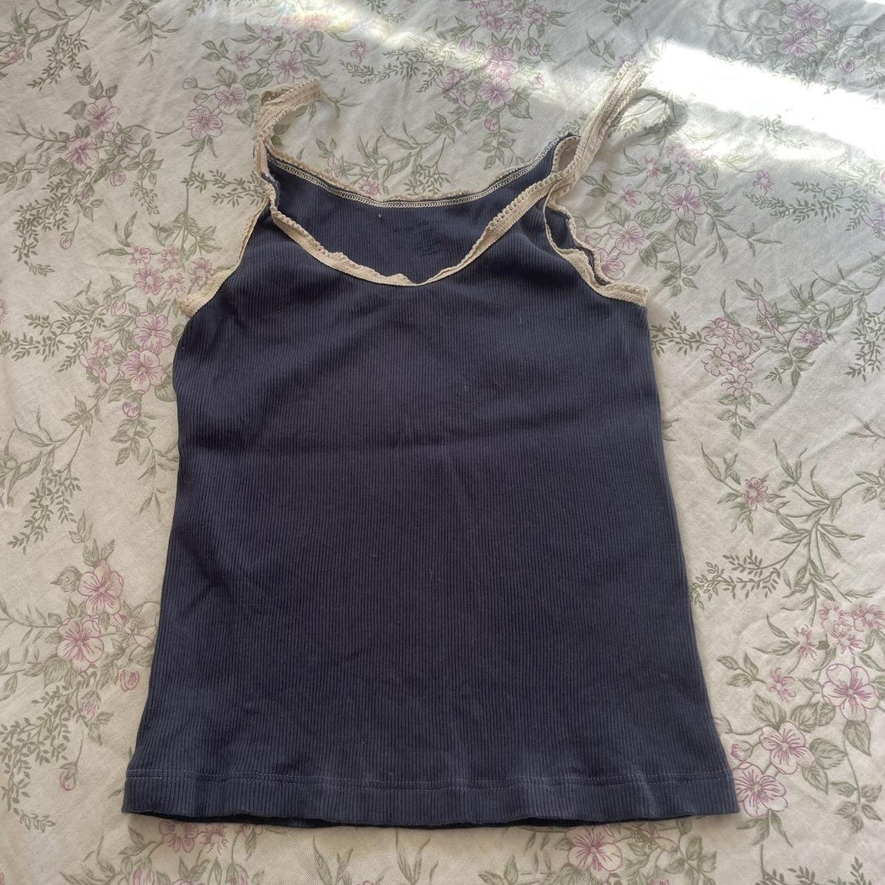 brandy tank looks so cute on tight fitting and the... - Depop