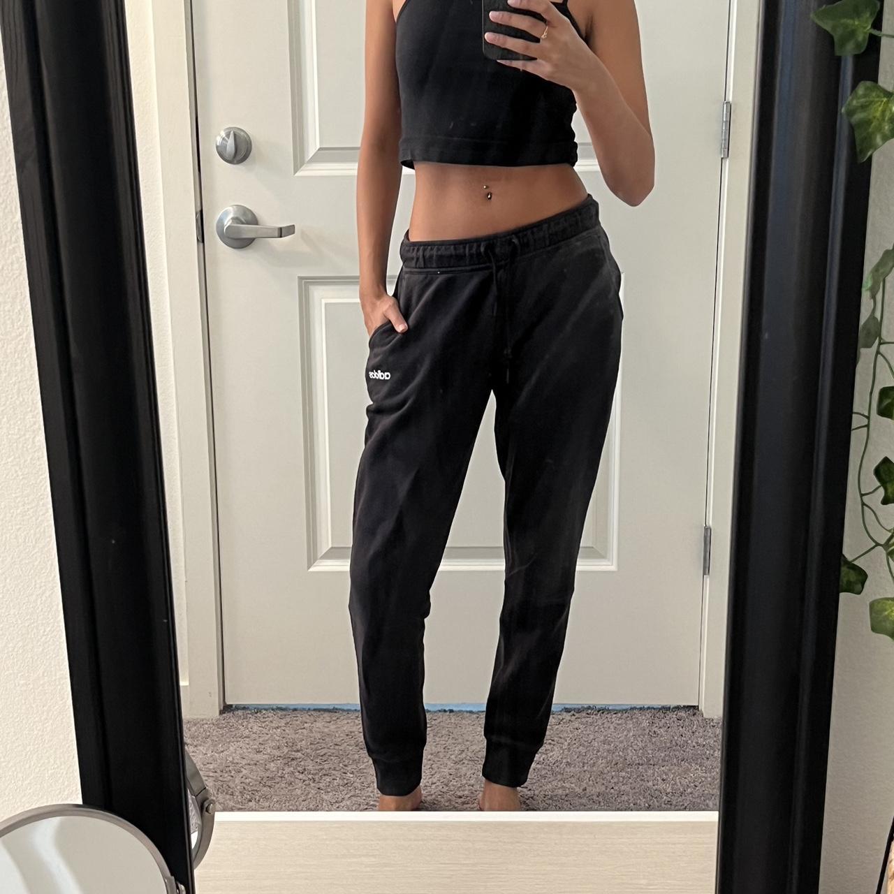 Adidas low rise sweats Shipping included 🫶🏽 - Depop