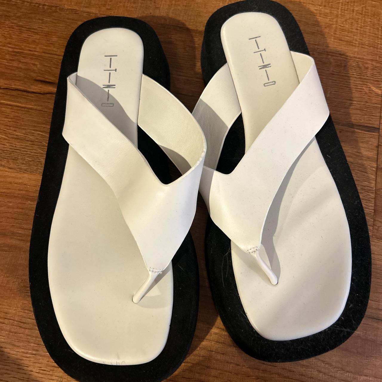 ITNO White leather chunky slide sandals #chunkyheels... | Depop