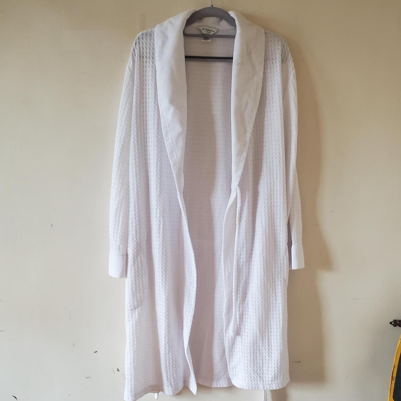Liz Claiborne House Robe Minor stains *photos* - Depop