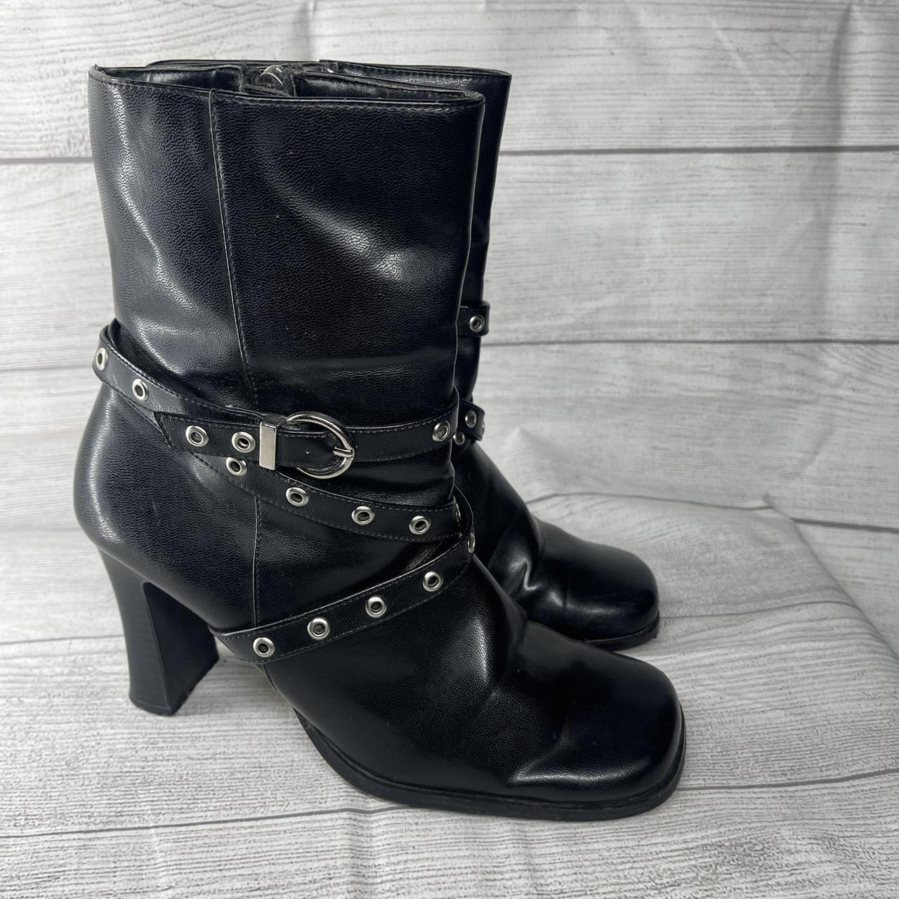 BONGO Women's multi Boots | Depop