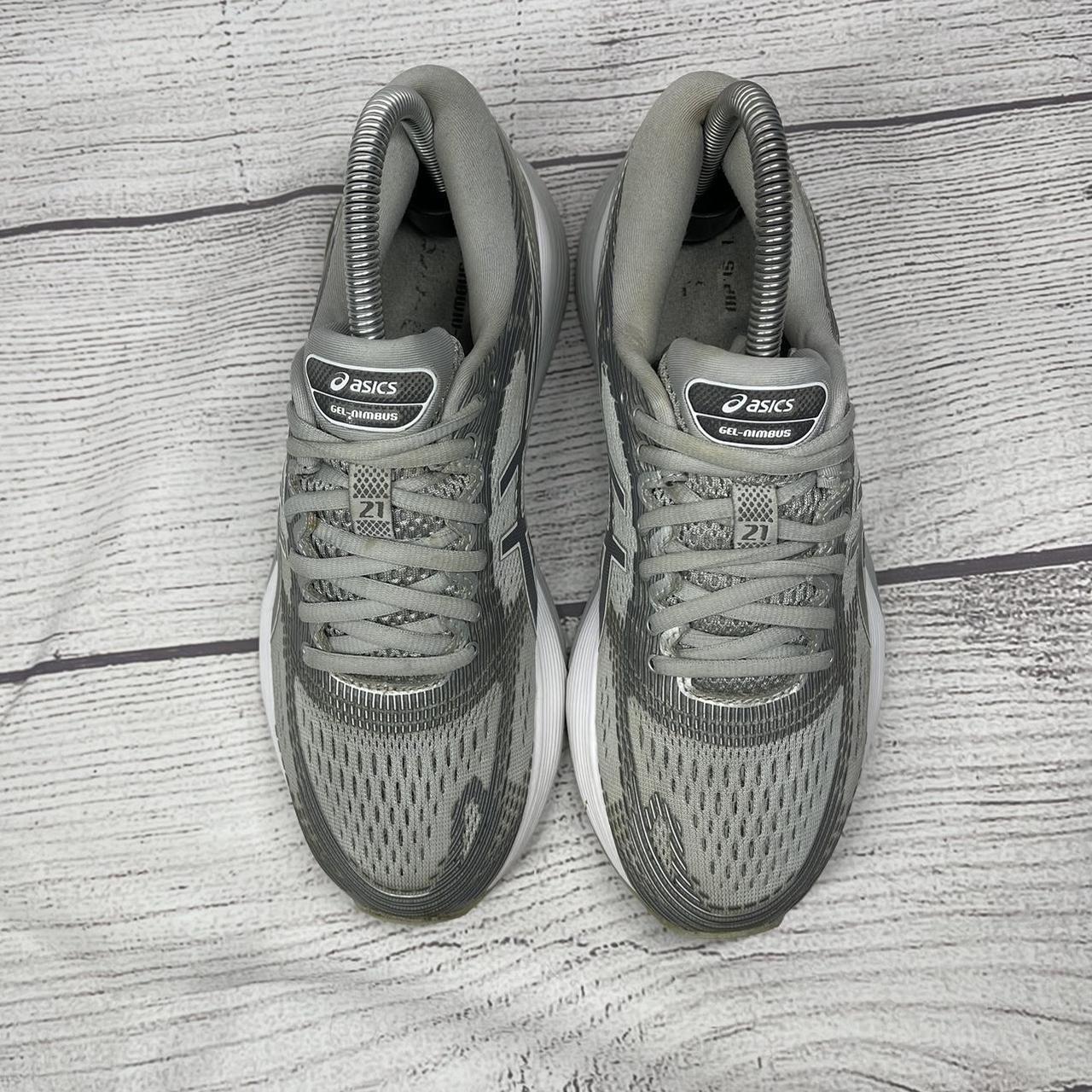 ASICS Women's Grey and White Trainers | Depop