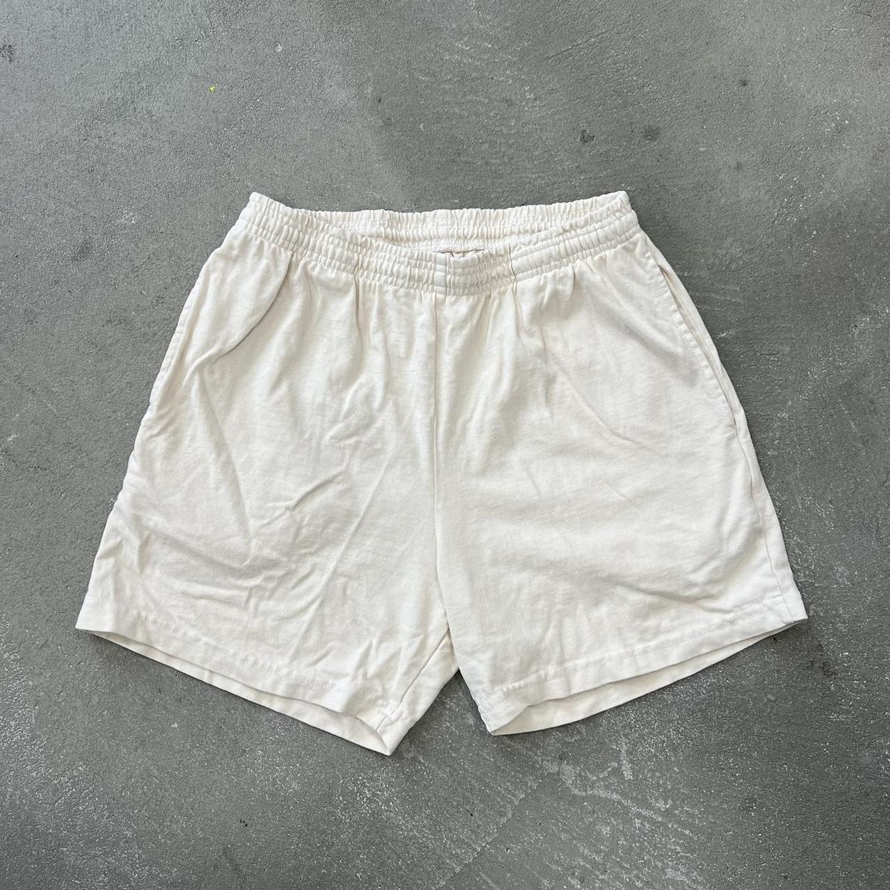 Men's Cream Shorts | Depop