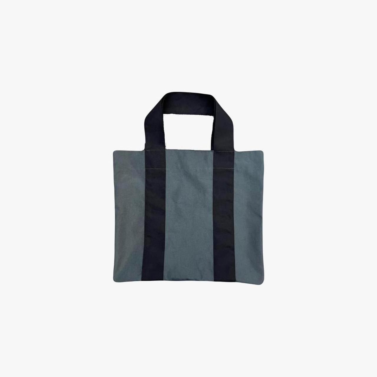 DH9532 - SAMPLE LARGE NYLON TOTE BAG Dimensions:... - Depop