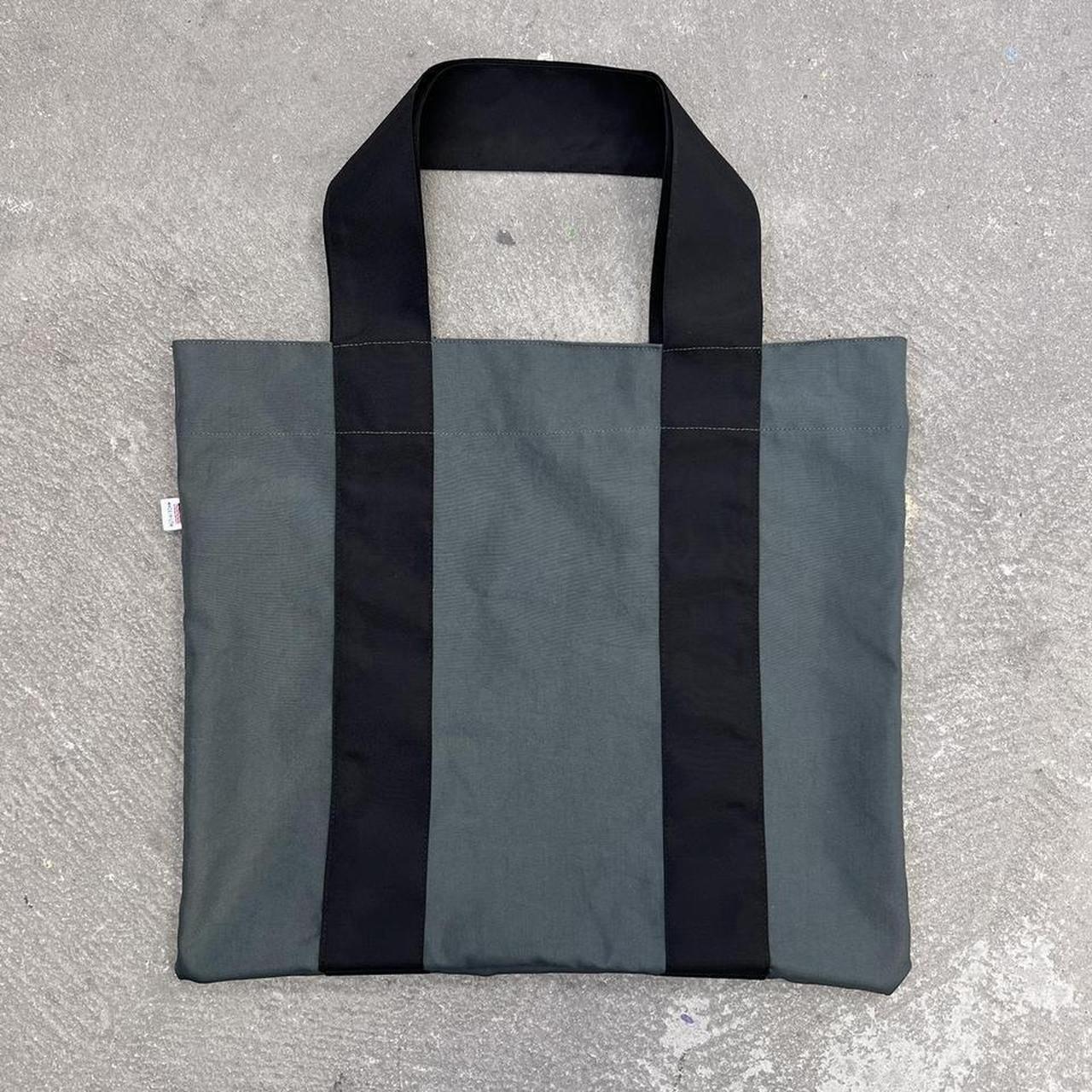 DH9532 - SAMPLE LARGE NYLON TOTE BAG Dimensions:... - Depop