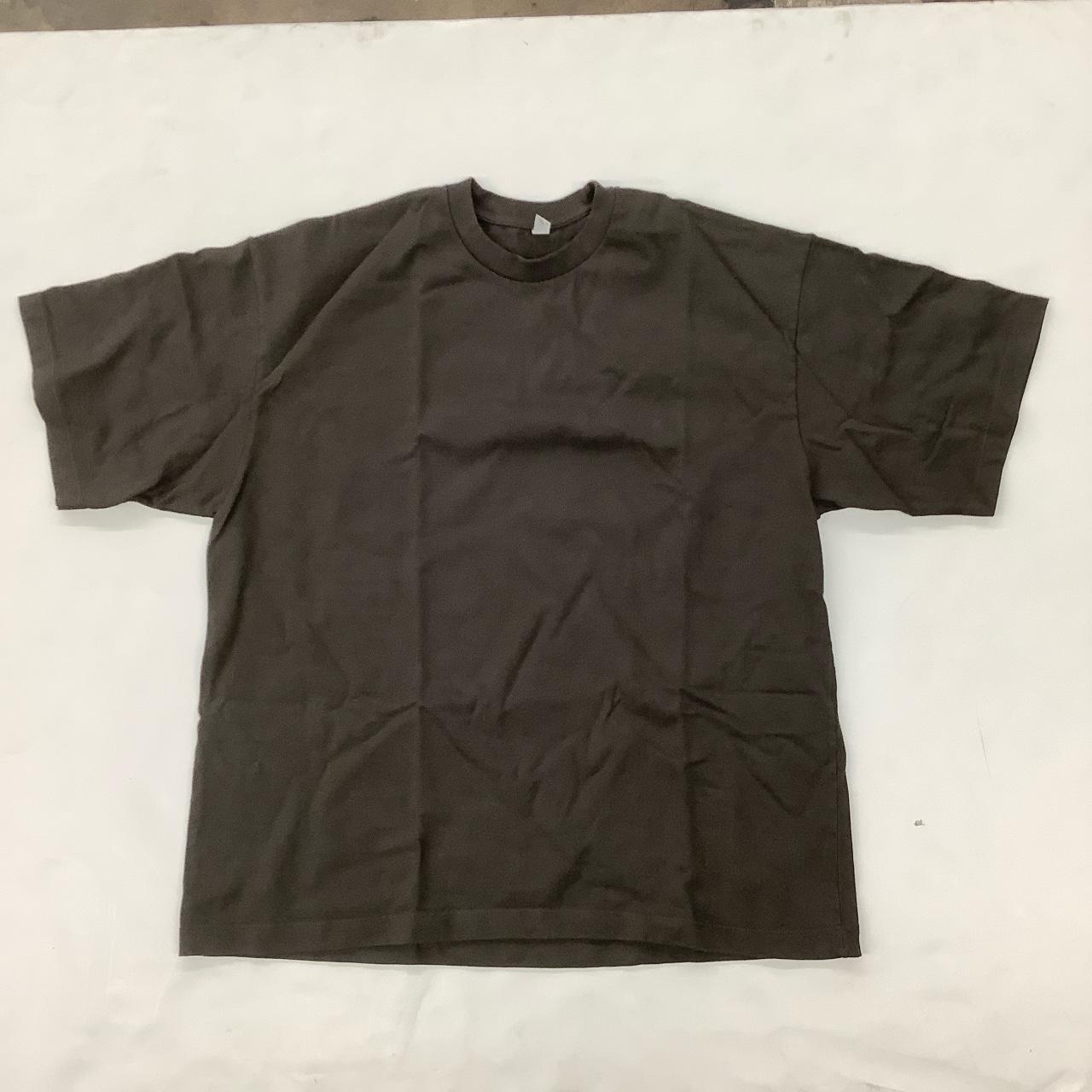 LAA1184 - SAMPLE CHARCOAL HEAVY RIB SHORT SLEEVE... | Depop