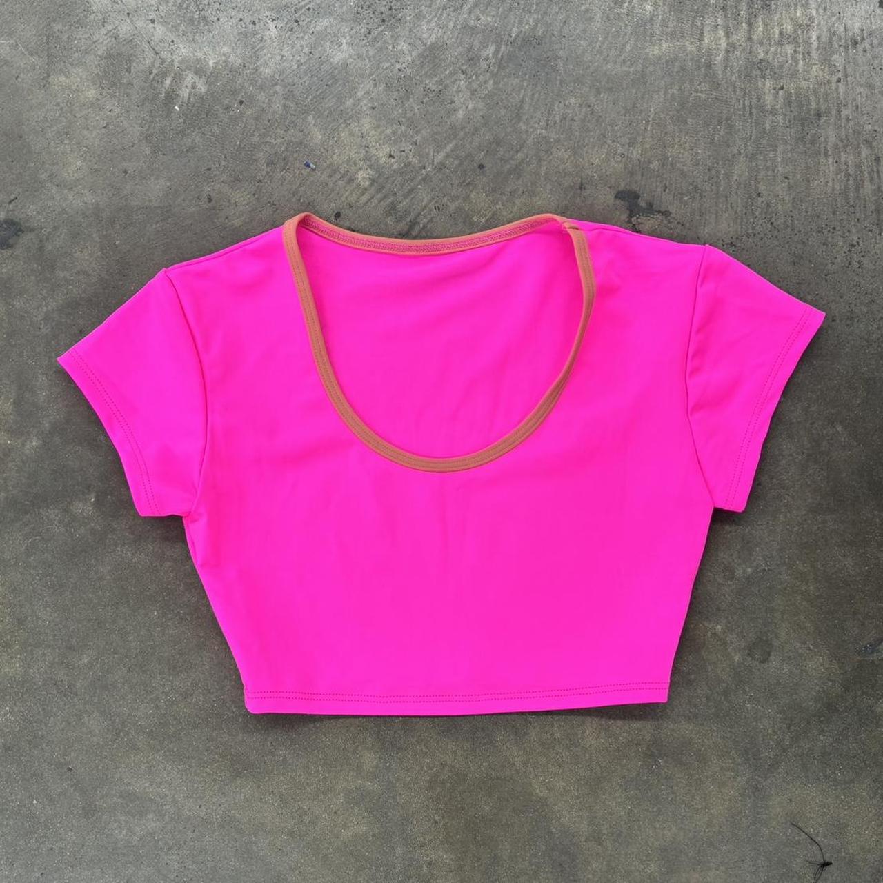 LAA3640 - SAMPLE PINK MICRO CROP TEE • beige... | Depop