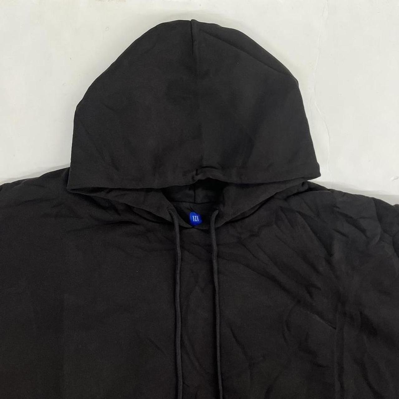 LAA3869 - SAMPLE OFF BLACK HOODED PULLOVER... | Depop
