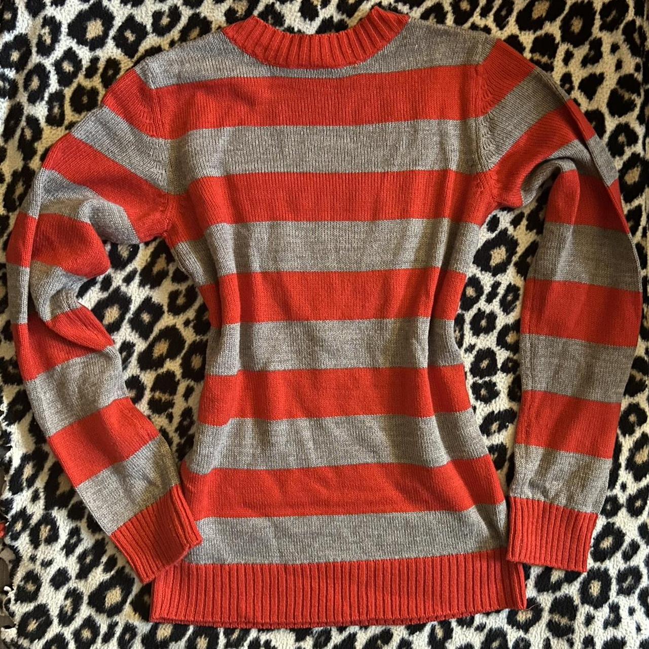 2010s Red & Grey Striped Sweater 🥀 •can fit XS &... - Depop